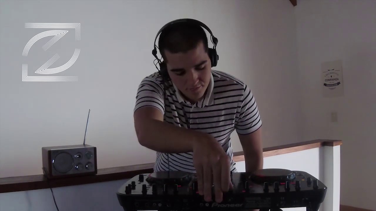 ZISKO @ 999 - House & Techno Mix - YouTube