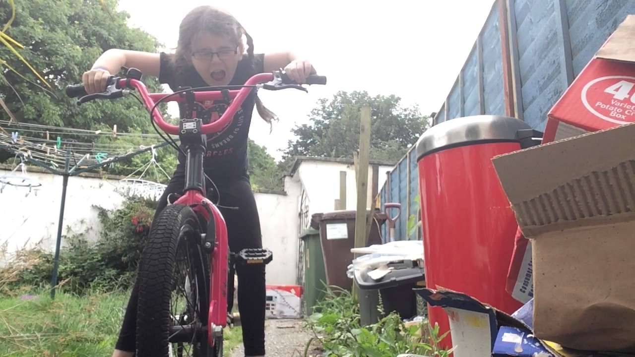 My bike skit - YouTube