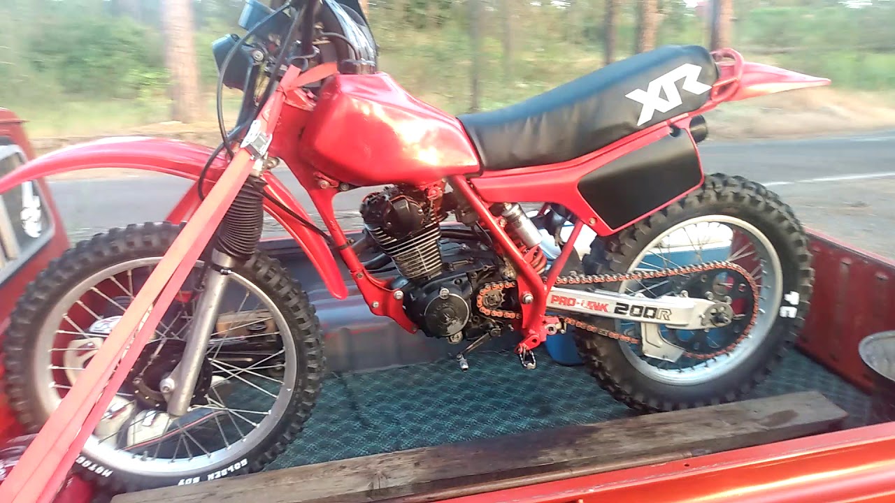 1983 Honda xr200r - YouTube