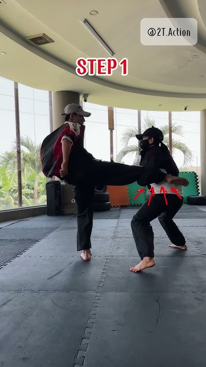 Self defense 32 #shortsvideo #training #yt #sports #usa #youtubeshorts #selfdefenceforwomen # ...