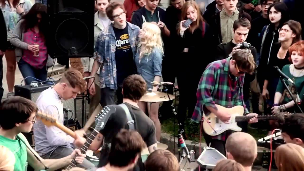 Starfucker/STRFKR "Rawnald Gregory Erickson the Second" - YouTube