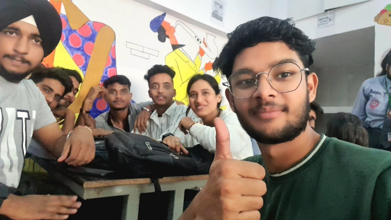 A DAY IN COLLEGE WITH FRNDS || ITM DEHRADUN || BCA || - YouTube