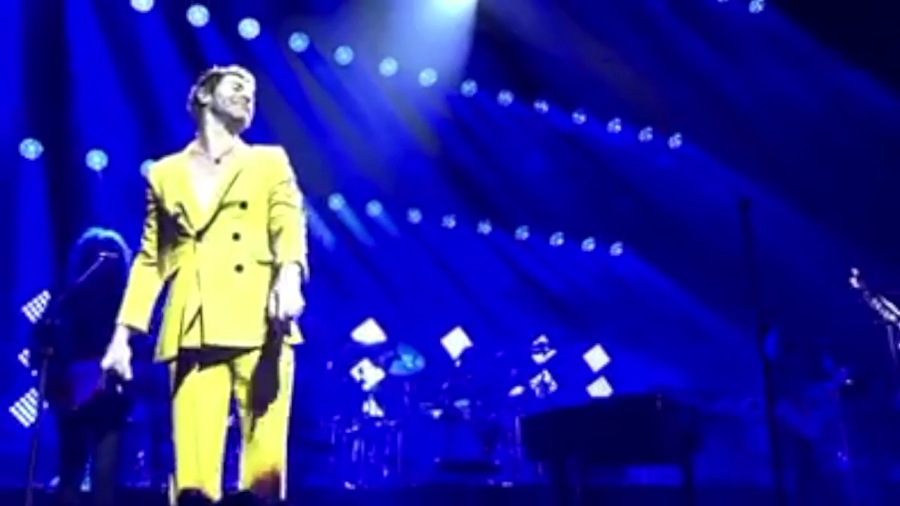Take That - Shine - Paris Live (30th Anniversary - Greatest Hits Tour ...