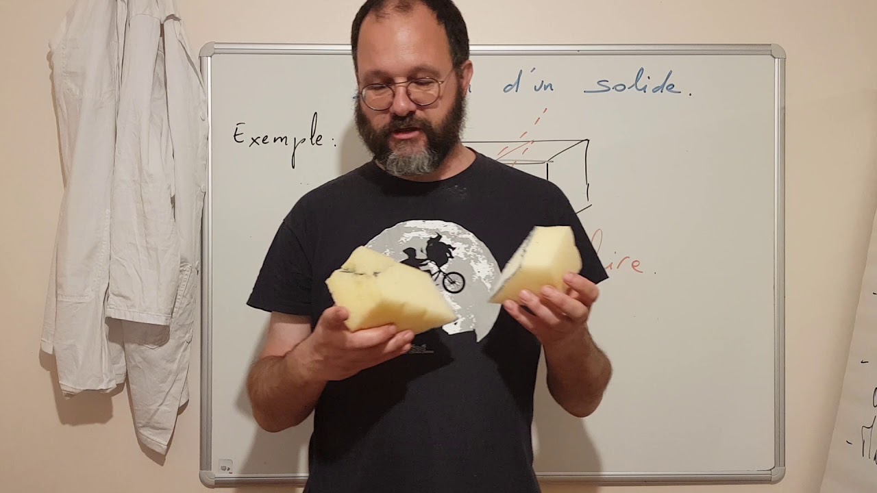 3eme maths 28 Section d'un solide par un plan - YouTube