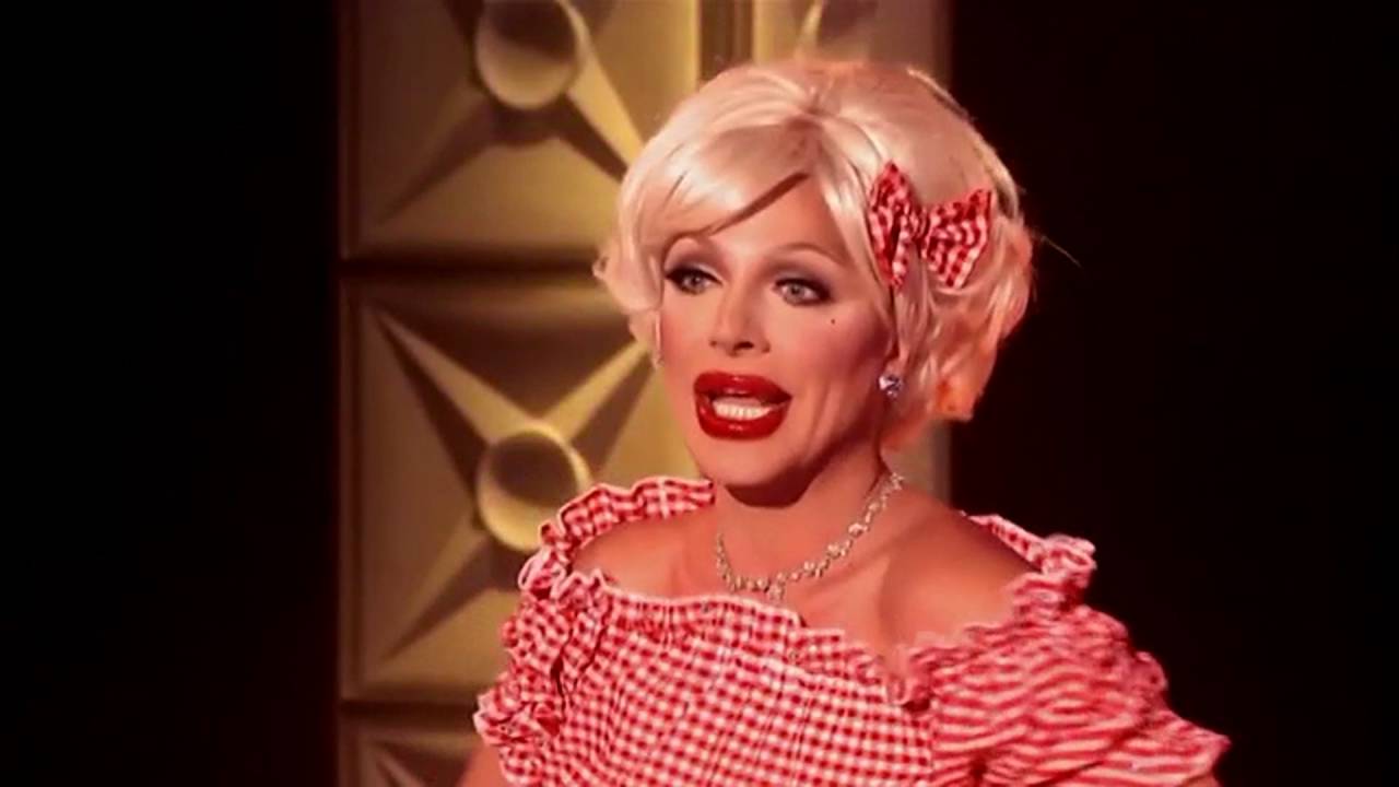 RPDR Season 2 - Raven vs Mystique - YouTube