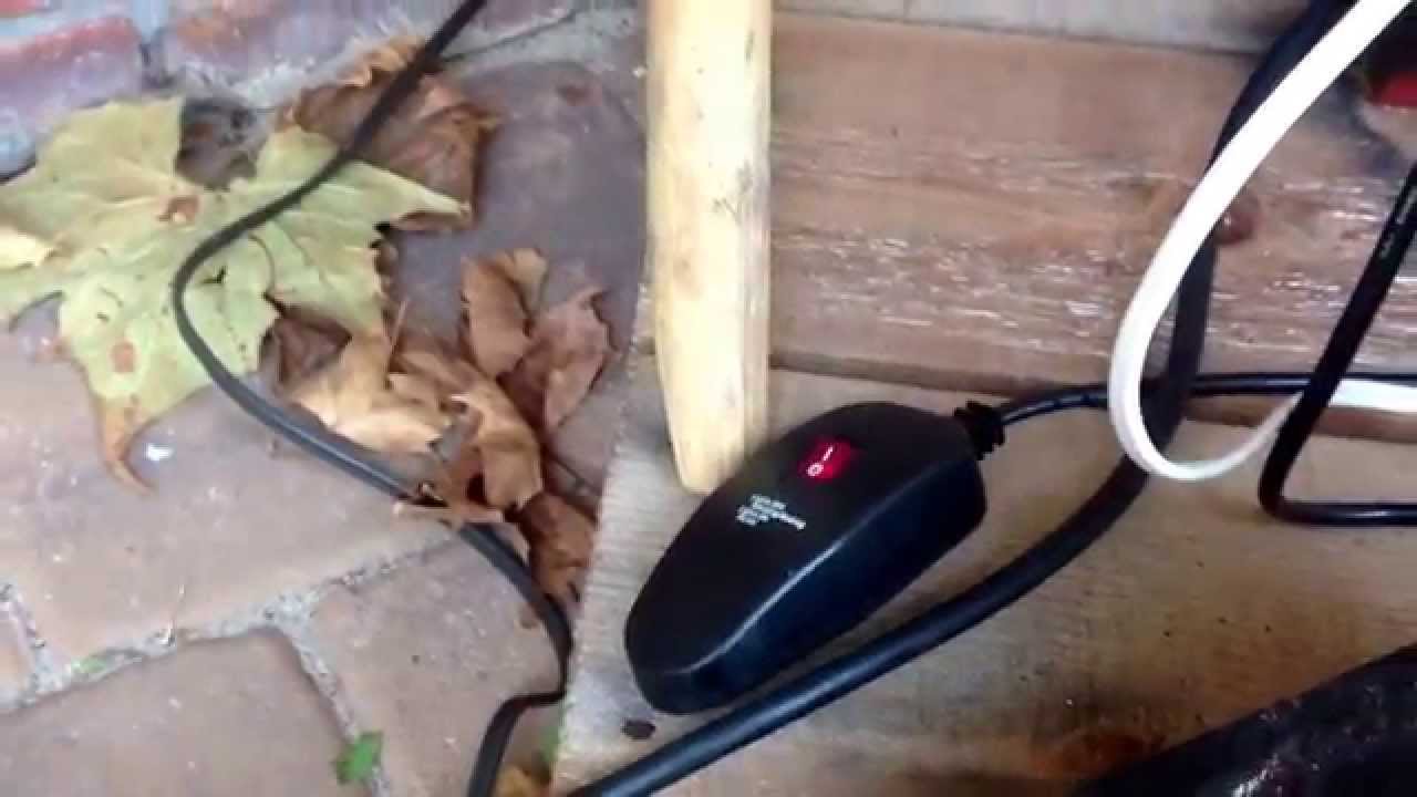 Exploding electrical panel - YouTube