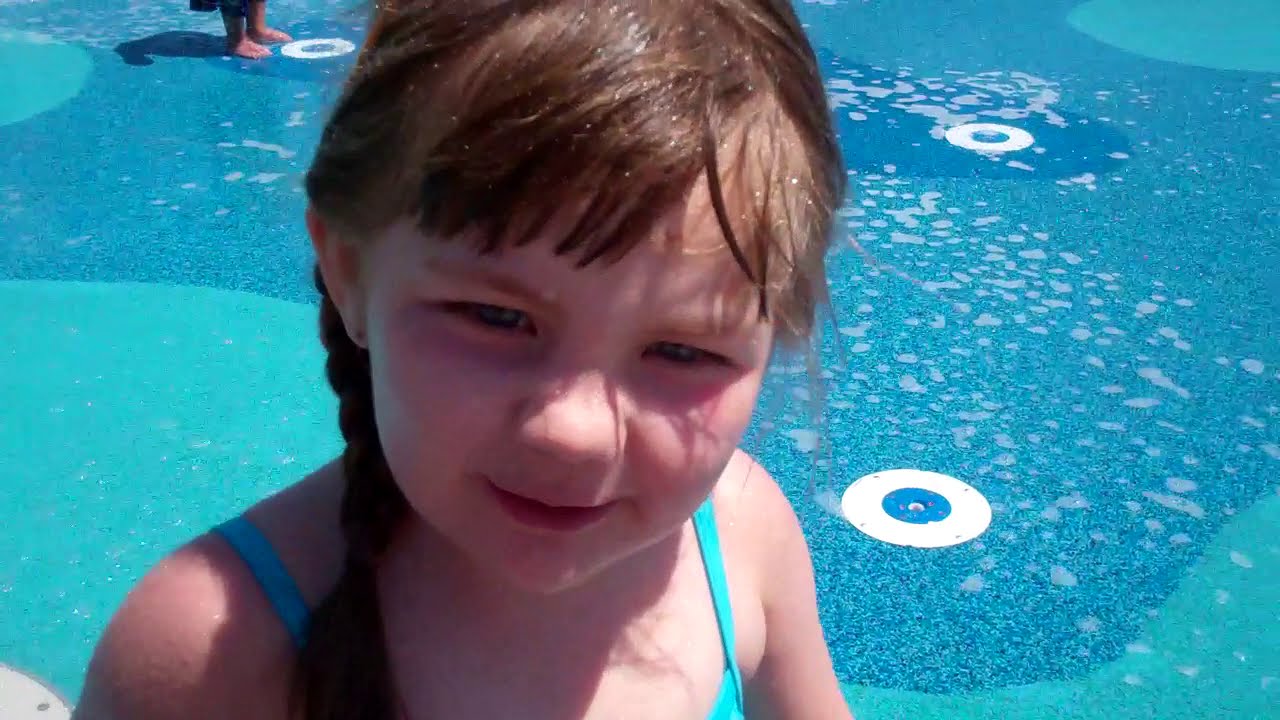 Playing at the Stone Creek Community Water Park - YouTube