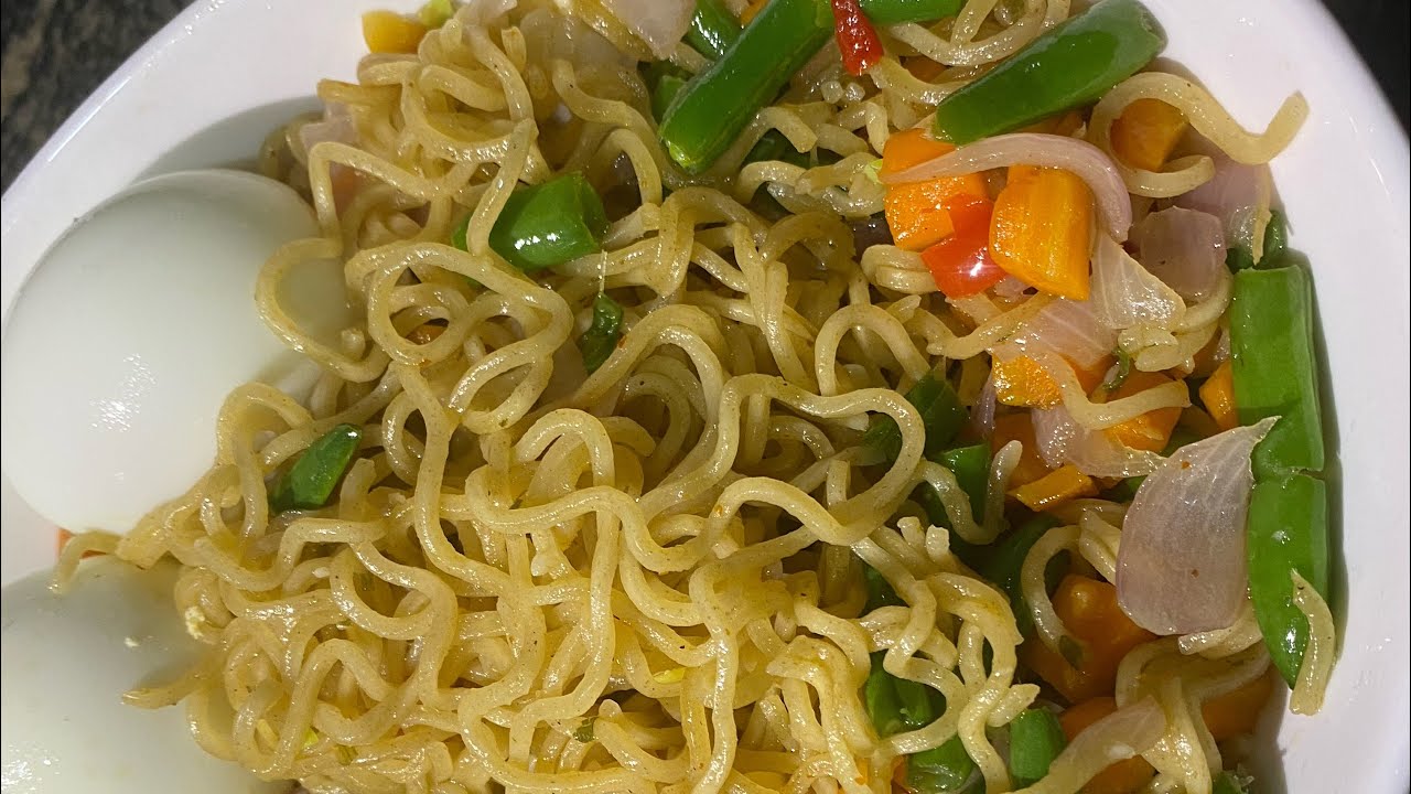 How to make indomie instant Noodles 🍜 stir fry recipe - YouTube