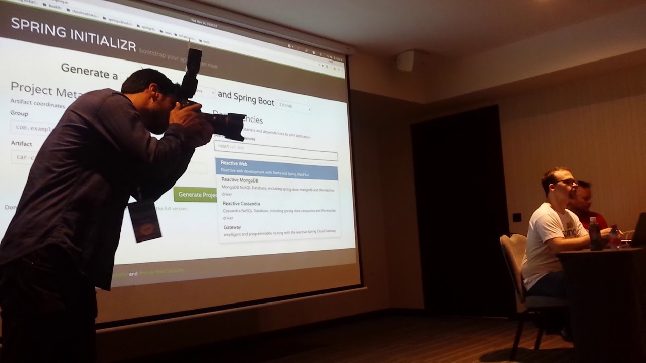 Devoxx Morocco 2017 --Josh Long & Matt Raible : Building Cloud Native Progressive Web Apps - YouTube