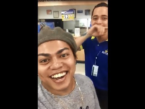 Si Mark, Gwapo Ba Sya? - YouTube