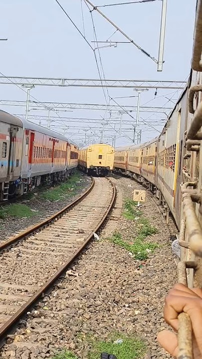 GN coach me ticket check kiyo nahi hota hai #general #coach #train #facts #trending #viral # ...