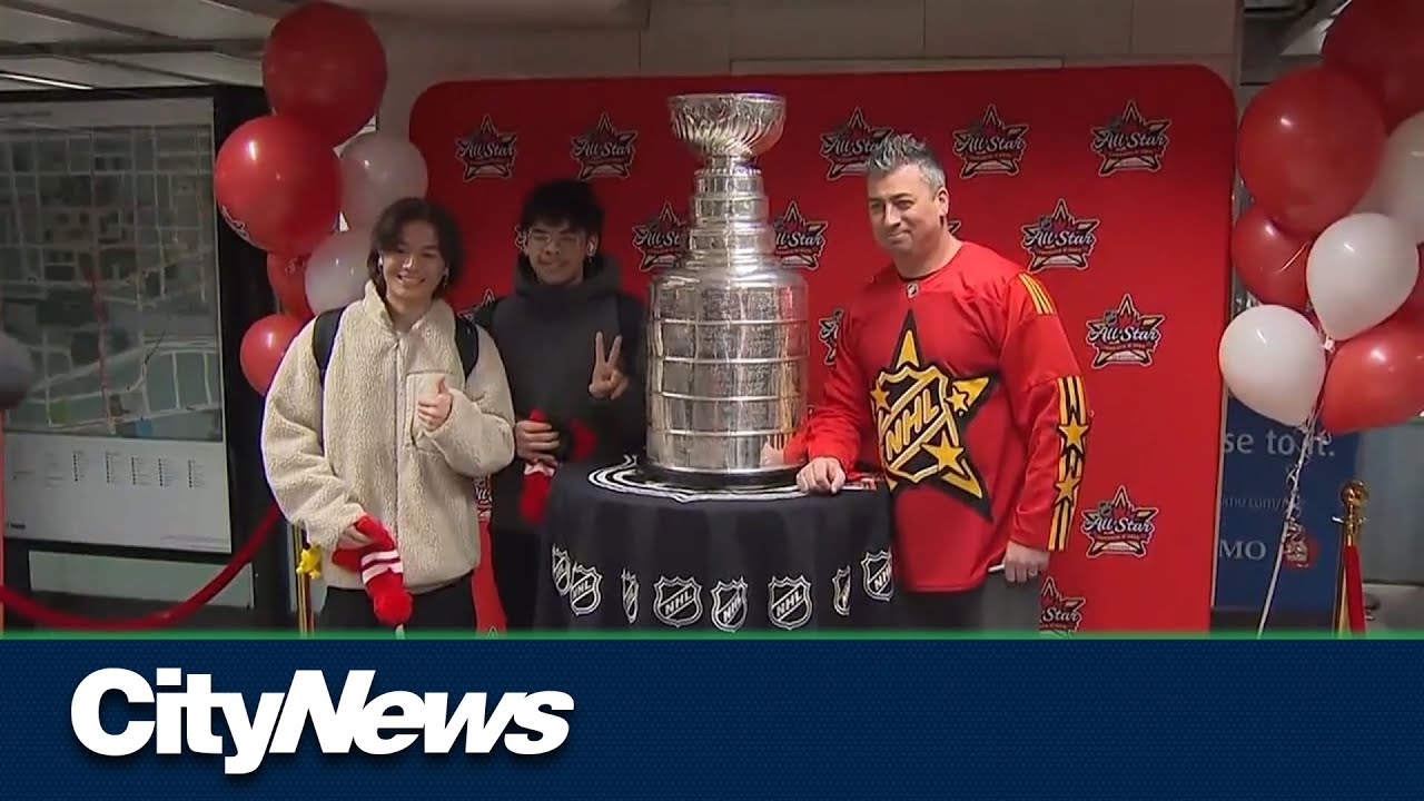 The Stanley Cup takes the TTC ahead of the All-Star game - YouTube