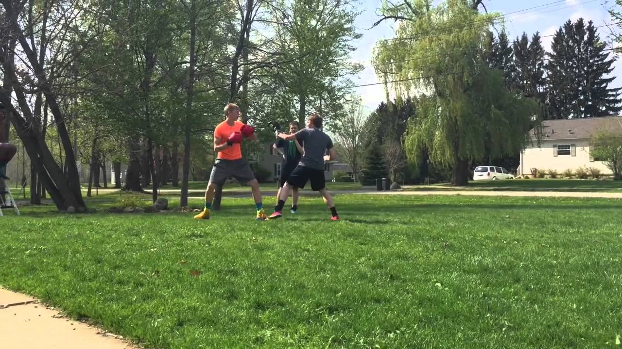 Backyard Boxing Brawl 2 - YouTube