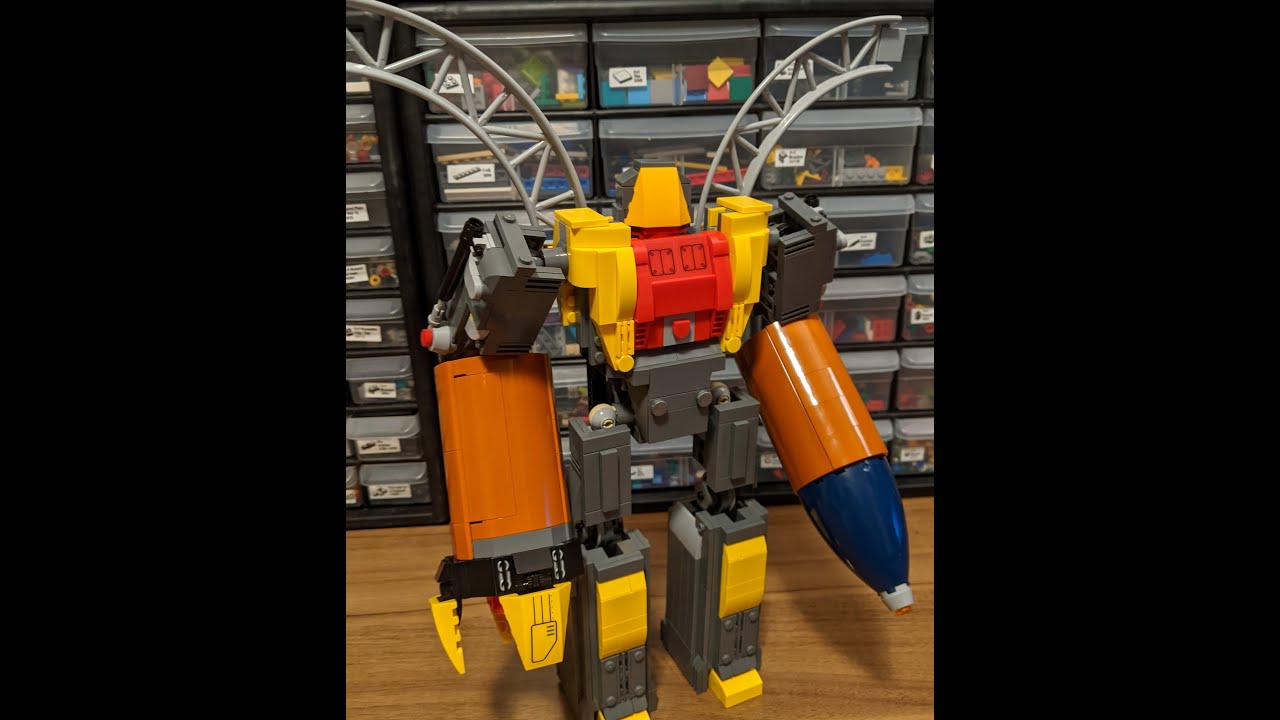 Lego Omega Supreme by Masterpiece Builds - YouTube