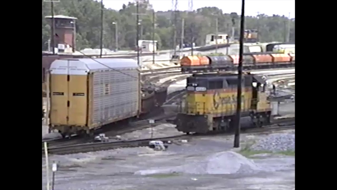 Early CSX Willard, Ohio. SD35 hump July 9, 1990 - YouTube