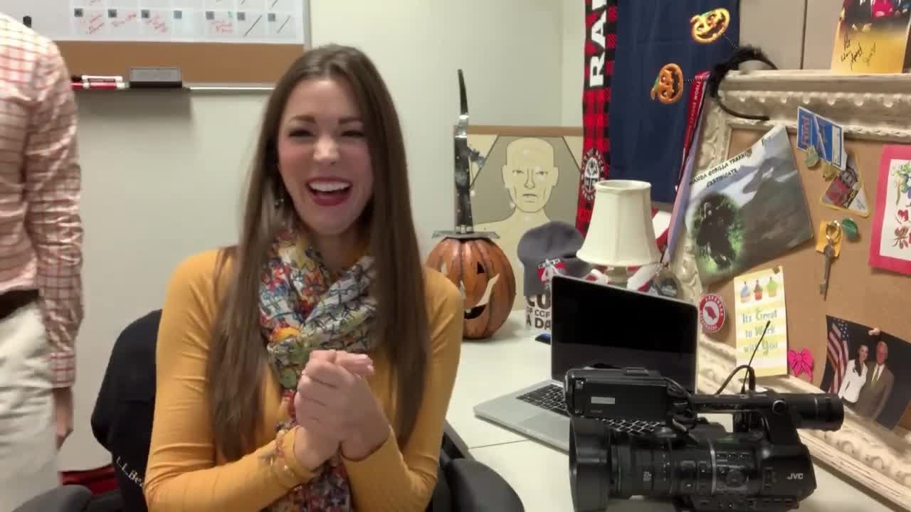 Chanley's Corner: Have you been to the State Fair yet? - YouTube