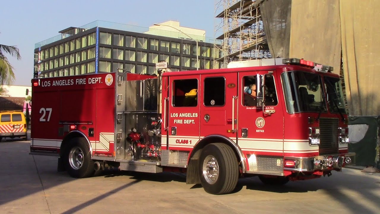 LAFD Engine 27, Rescue 27, & Rescue 827 Responding - YouTube