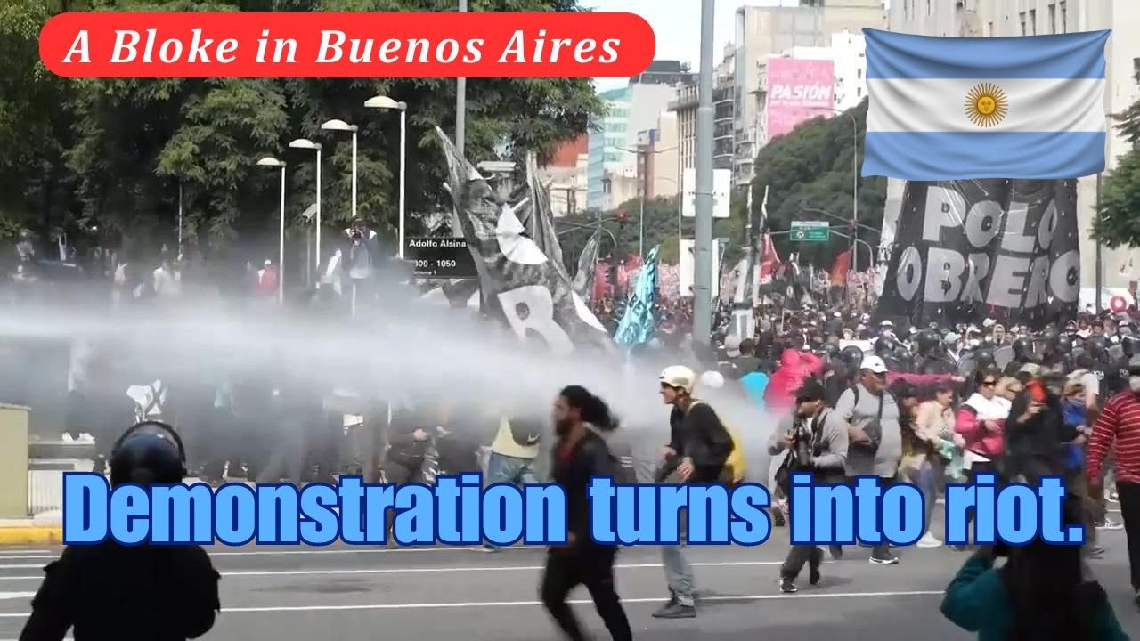 Demonstrators clash with riot police in downtown. - YouTube