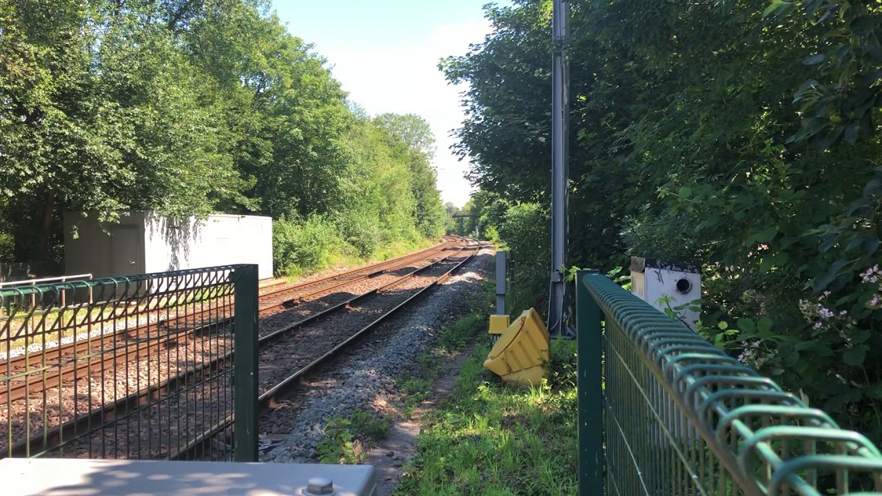 Sherborne level crossing in Dorset - YouTube
