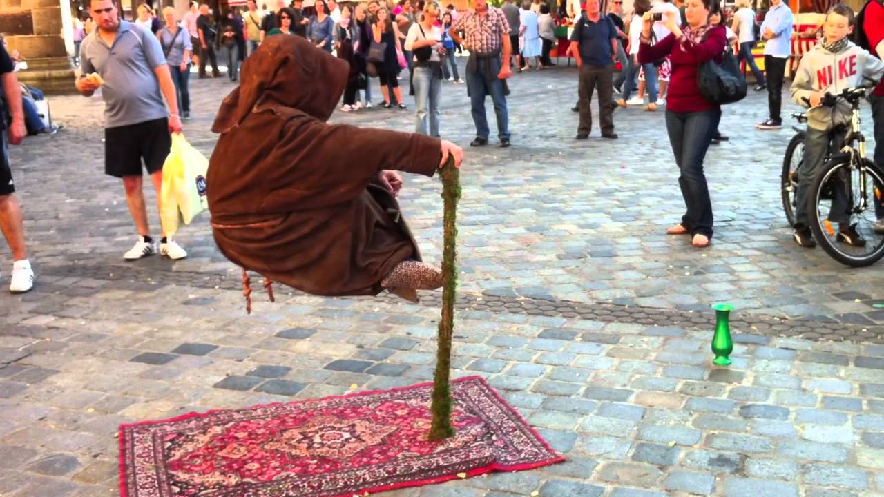 MAGIC!!! U WON'T BELIEVE YOUR EYES!!!!....FLOATING YODA - YouTube