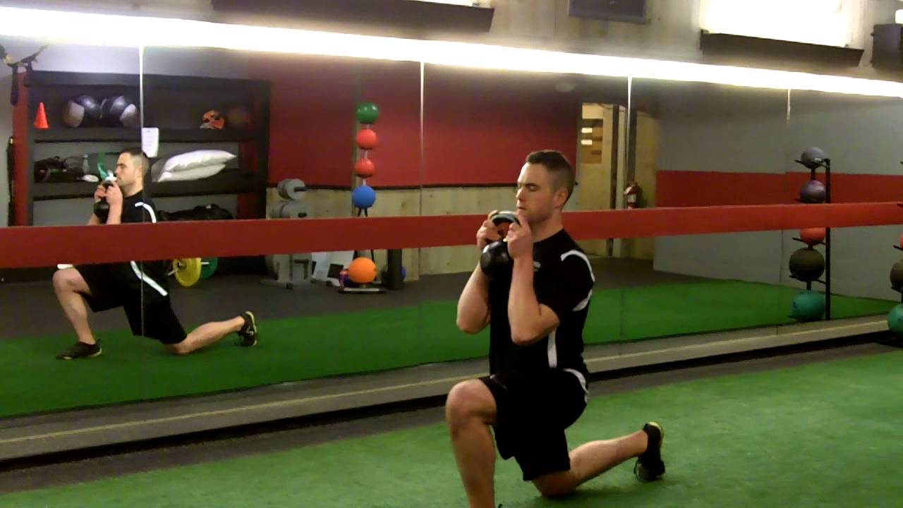 Alternating Reverse Lunge Goblet Grip - YouTube