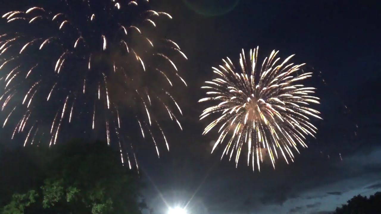 Fireworks! At LEGOLAND Florida Full Show July 4, 2020 - YouTube