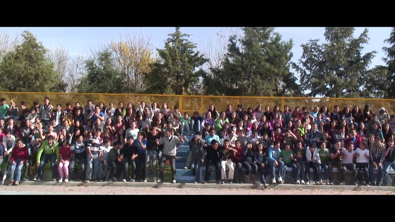 Las Ventajas de ser del Liceo Freinet - YouTube