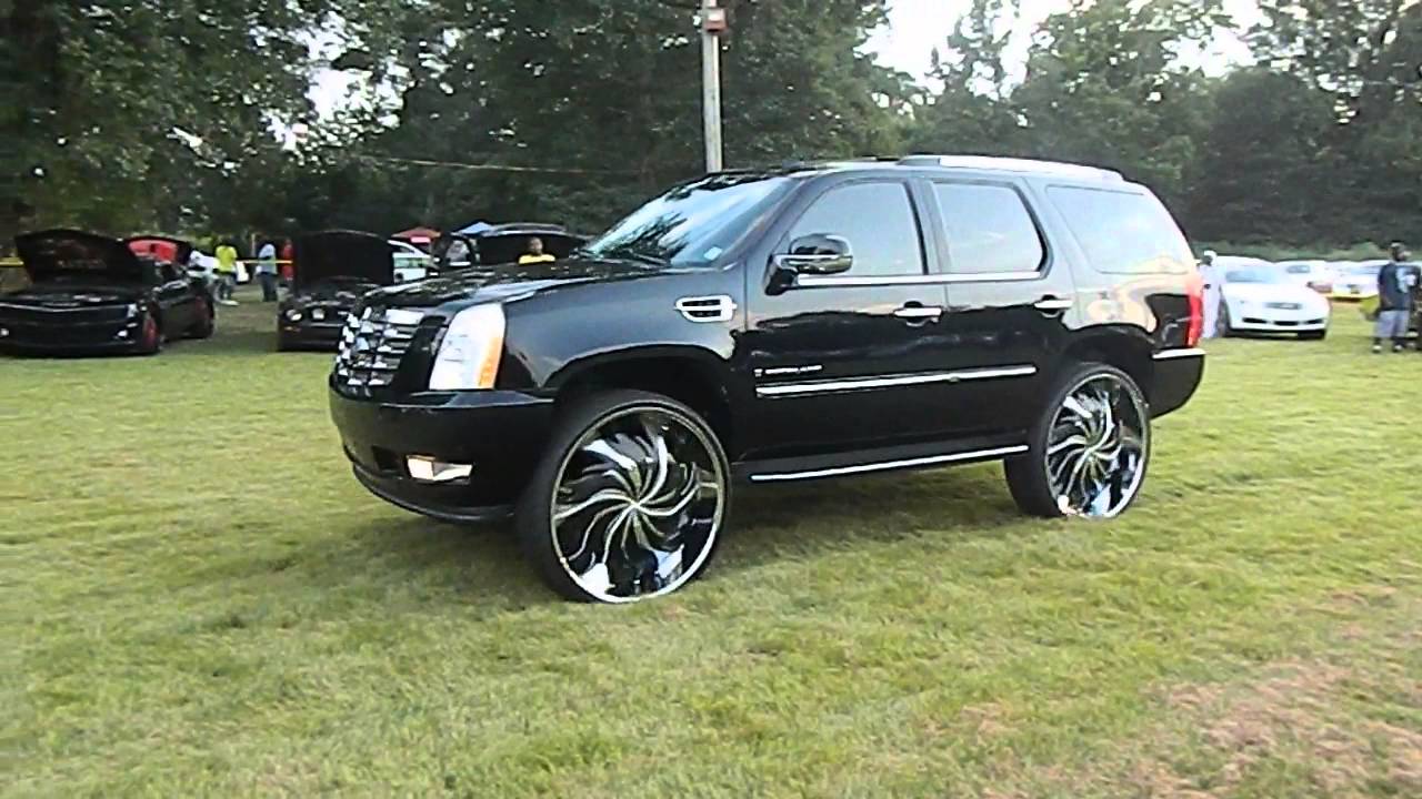 The Whip Paparazzi: Cadillac Escalade on 32" Starr Wheels - YouTube