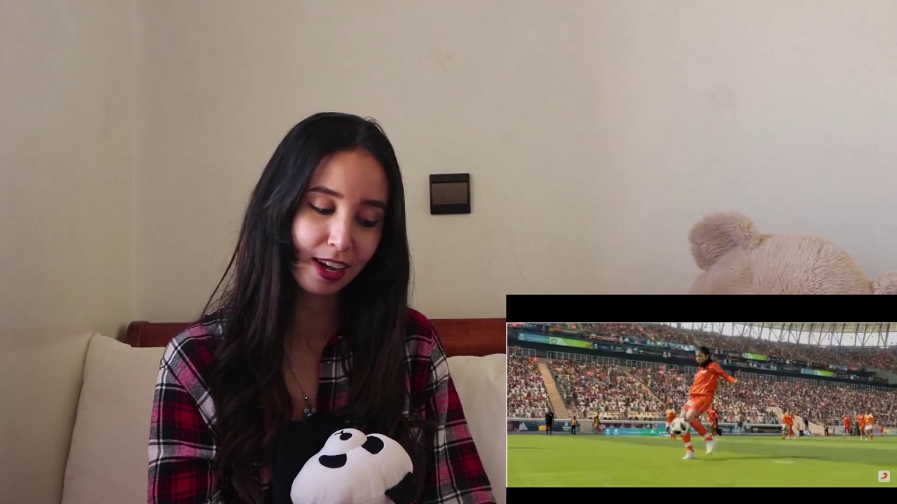 Bigil - Official Trailer | Thalapathy Vijay, Nayanthara _ REACTION ...
