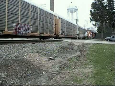 BNSF 4176 (P3 Horn) Lead V-TACLPC and BNSF 5517 Lead H-NSINTW - YouTube