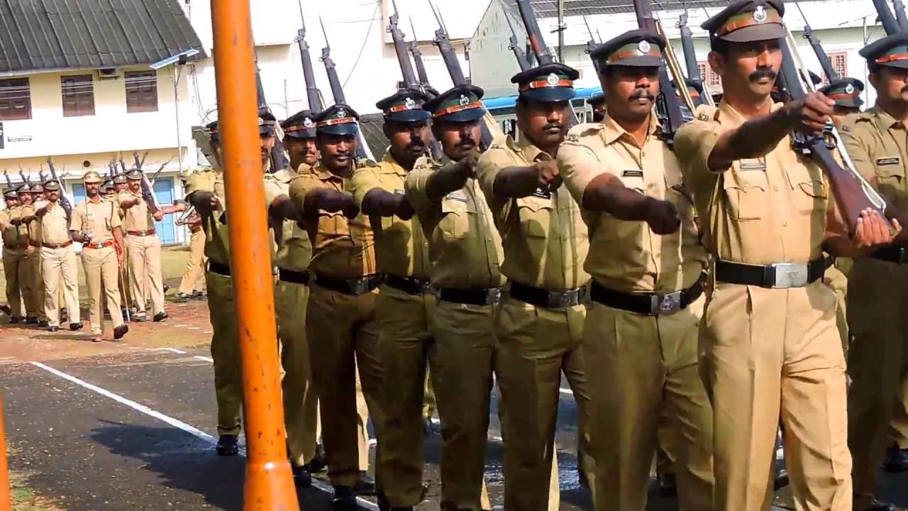 Independence Day Pared Practice at Kottayam Police Pared Ground - YouTube