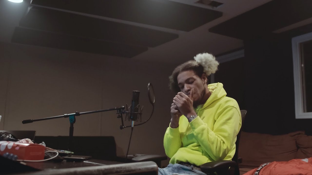 Geezy Escobar - Die Bout It Official Video #shotbydavi - YouTube