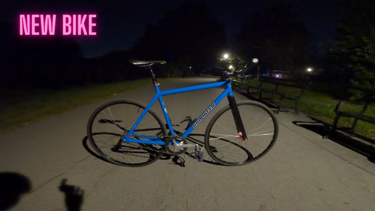NEW FIXED GEAR BIKE + FIXIE DELIVERIES - YouTube