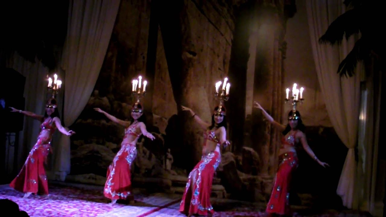 Bellydance Jakarta - Shamadan Performance Feb 2010 - YouTube