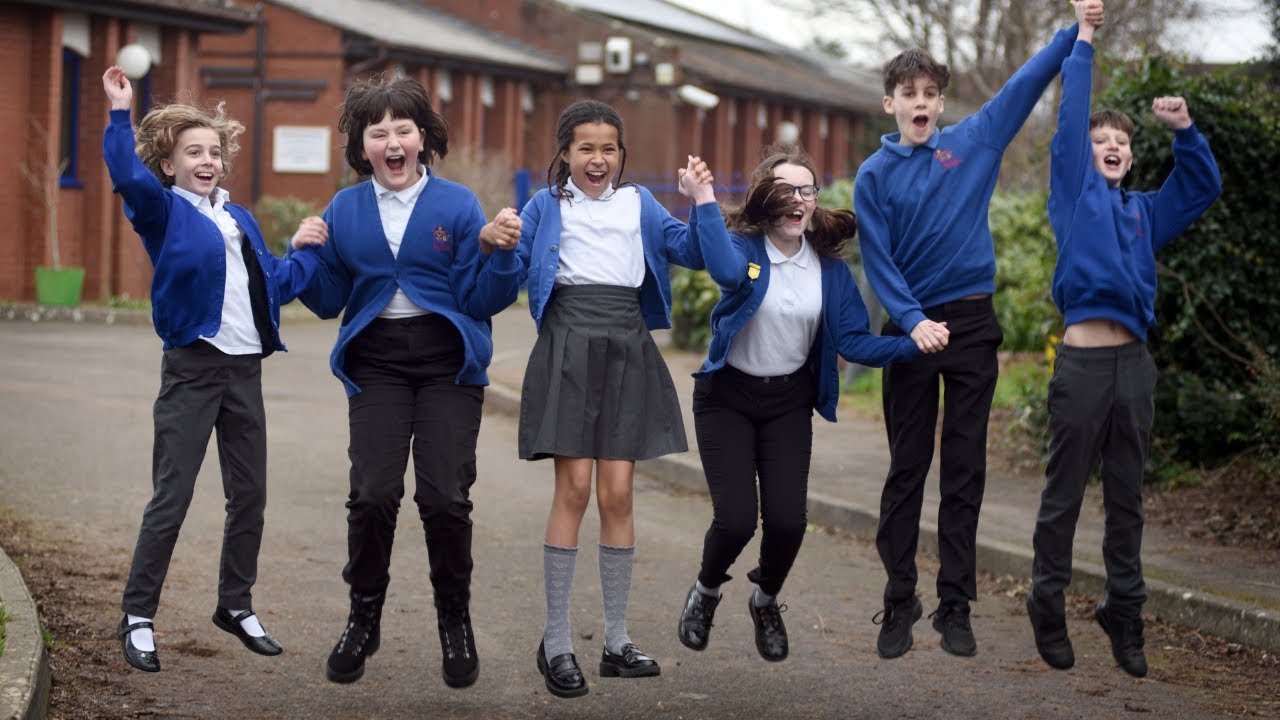Helping schools reach net zero carbon by 2030 - YouTube