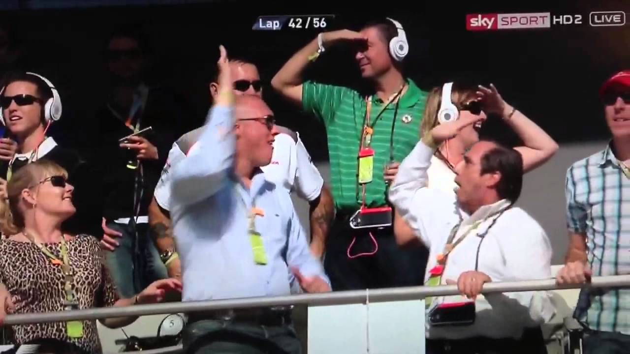 High Five Fail - YouTube