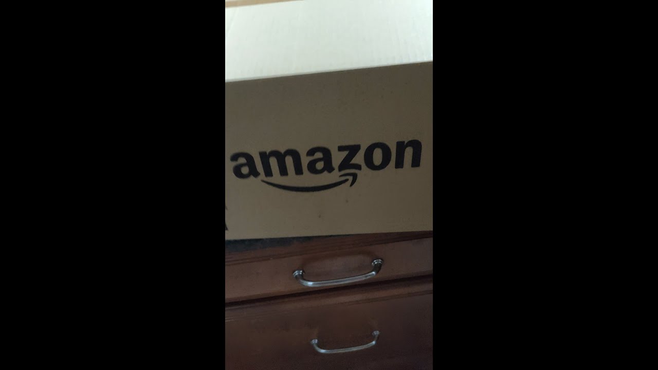 Here's what an Amazon Japan Box Looks Like - YouTube