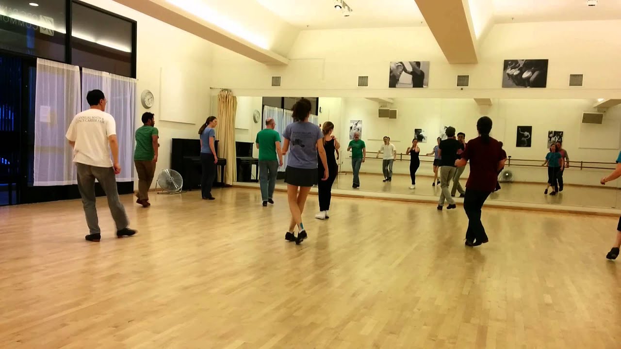 Creepin' clogging dance practice - YouTube