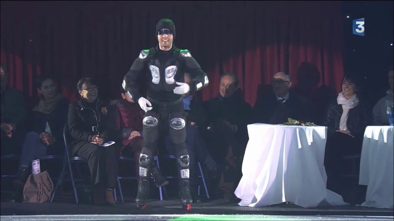 Gev Manoukian - Gala des Stars de la Glace 2016 - YouTube