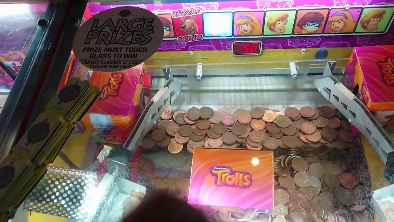 Scooby Doo 2p Coin Pusher In The Arcades - YouTube