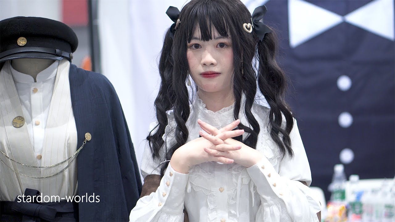 BW2020 广州漫展 JK制服少女 cosplay，コスプレ，코스프레 - YouTube