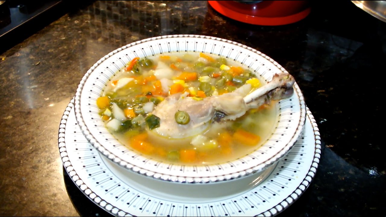 Sopa con Muslos de Pollo y Verduras - YouTube