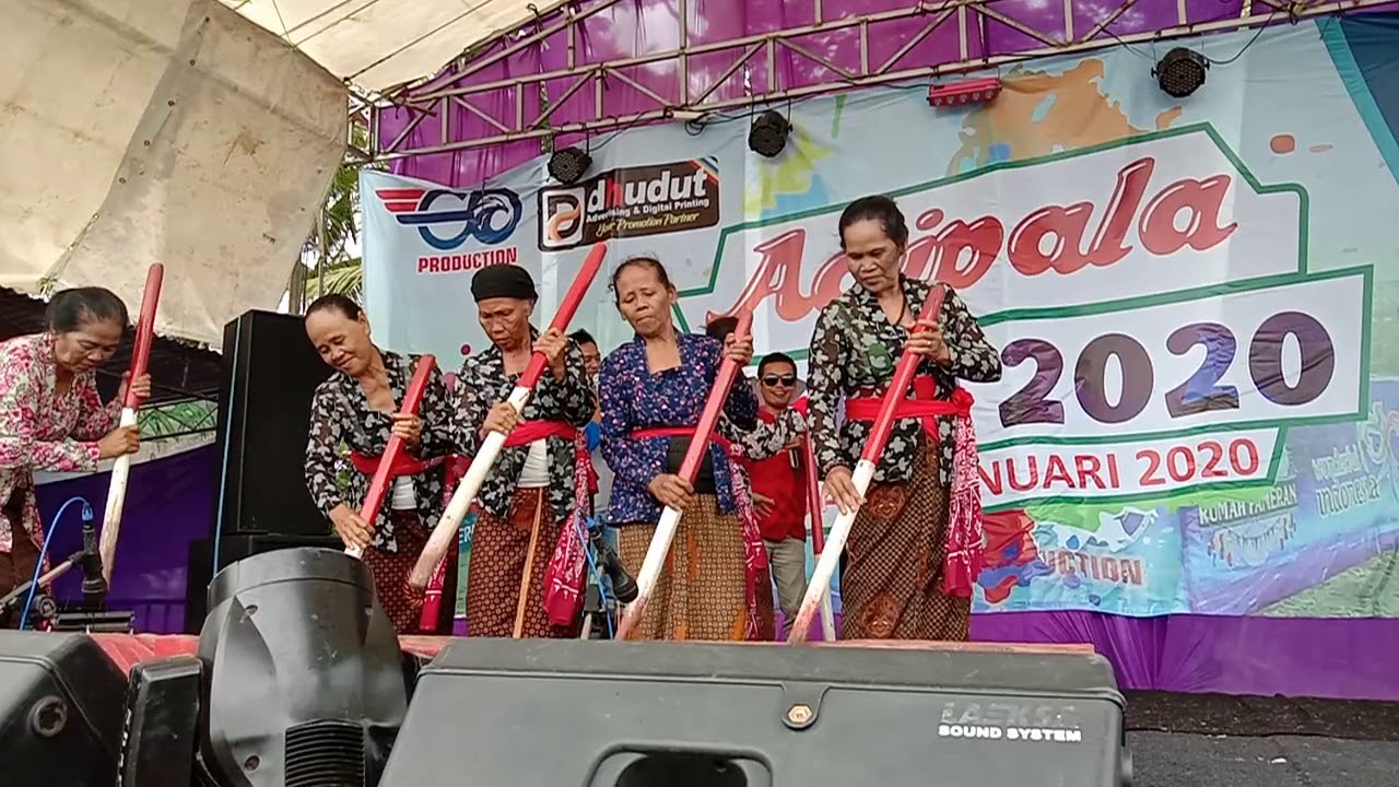 Kotekan lesung tradisional - YouTube