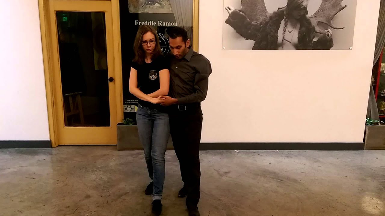 Intermediate Blues dance lesson; Basic, promenade, camel walks, a lift ...