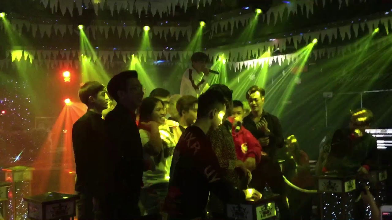 Đêm Nay Ko Về Nhà Quẩy Cùng Family Hải Âu Cực Chất Tại Buổi S.Nhật ...