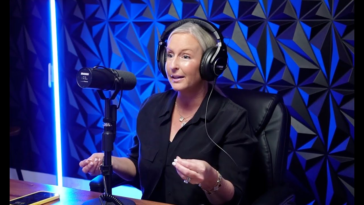 The People Experience with DeAnna Moore - YouTube
