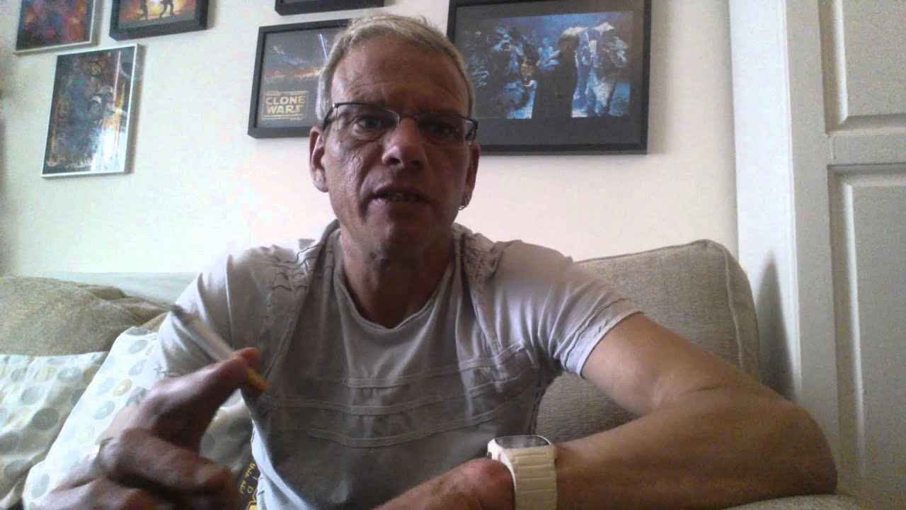 NEWPORT REDS CIGARETTE REVIEW - YouTube