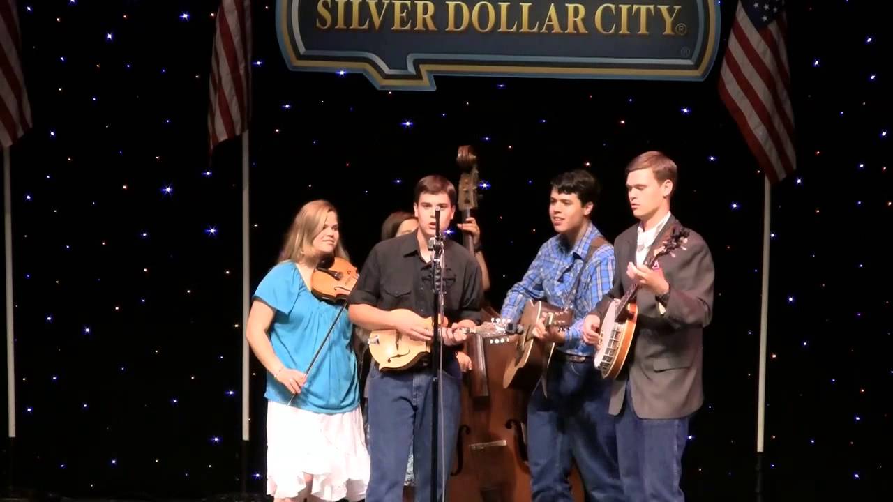 The Templetons - Fox On The Run - YouTube