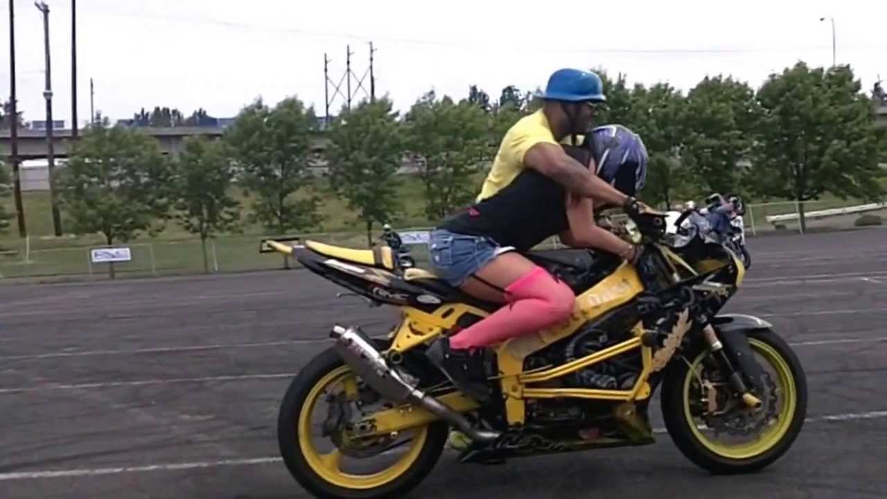 Funny Bike Stunts & Motorcycle Tricks - Episode 01 - YouTube
