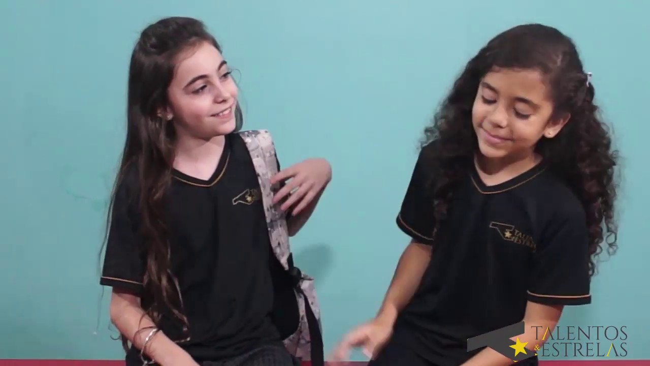 Talentos & Estrelas - YASMIN MEDEIROS E MEL FERRARI - YouTube